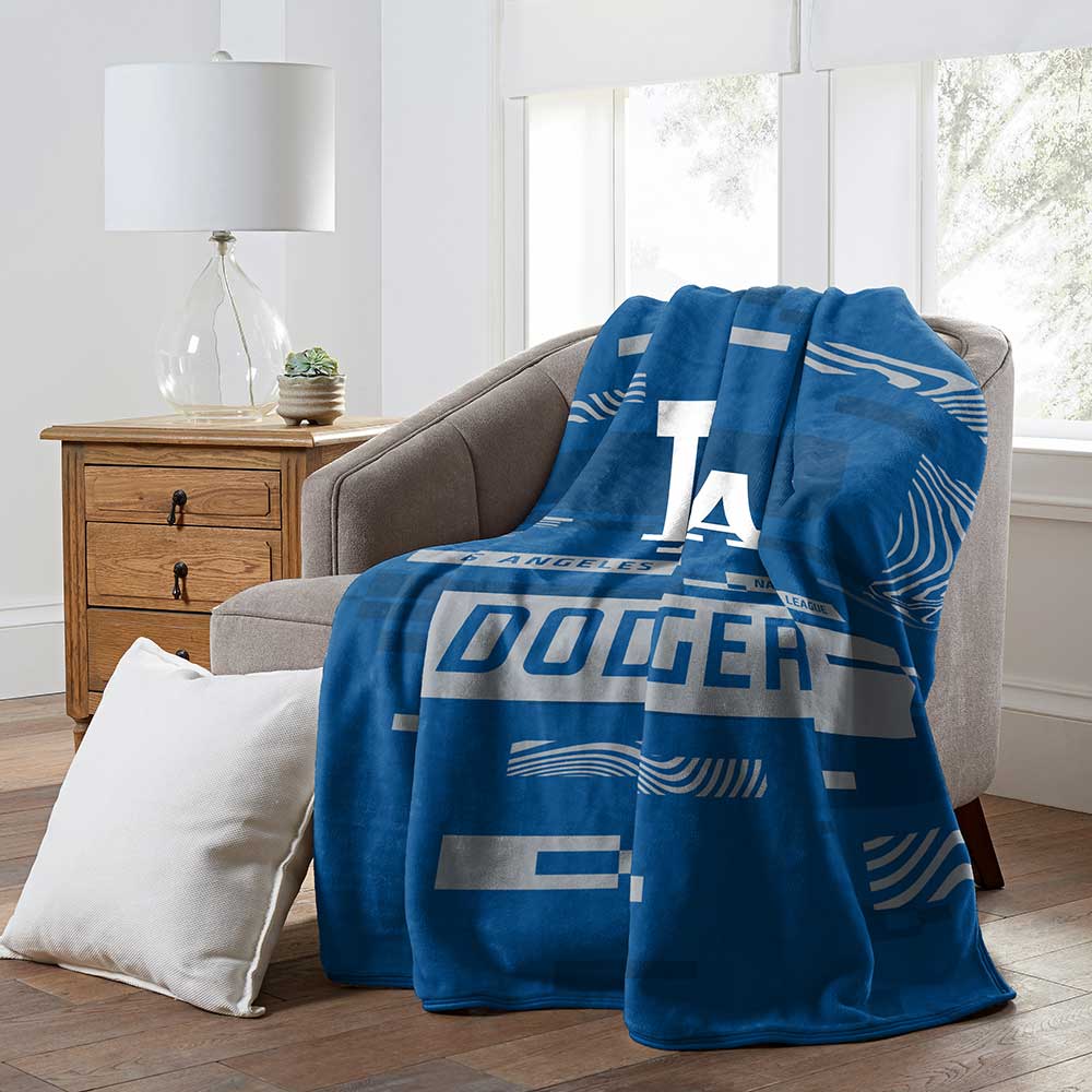 MLB Los Angeles Dodgers Digitize Raschel Throw Blanket 60x80Inches