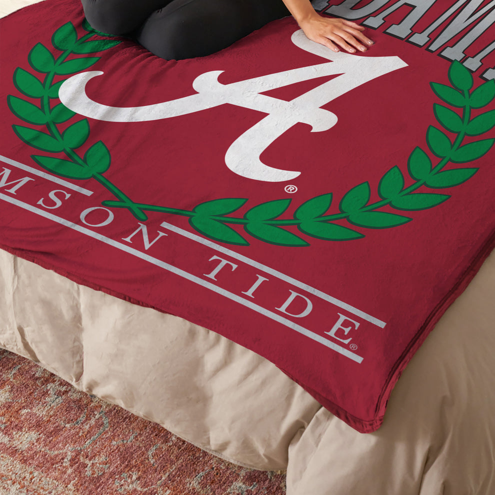 Alabama Crimson Tide NCAA Plateau Silk Touch Throw Blanket 46X60 Inche